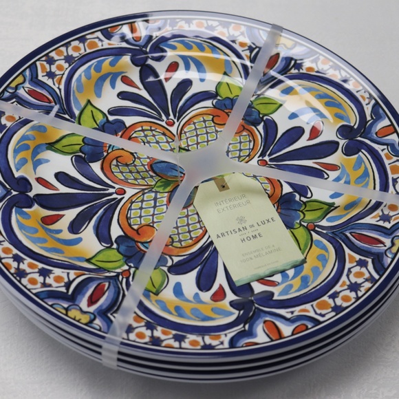 Artisan De Luxe | Dining | Artisan De Luxe Home Spanish Medallion ...